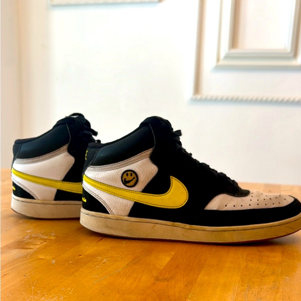 Nike “Go The Extra Smile” - Gem